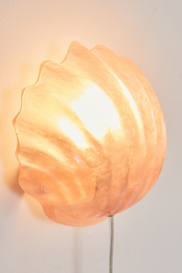 Seashell Resin Sconce | Urban Outfitters