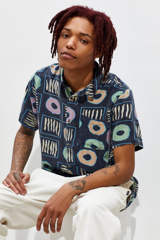 Rolla’s Bon Fruit Loops Short Sleeve Button-Down Shirt | Urban Outfitters