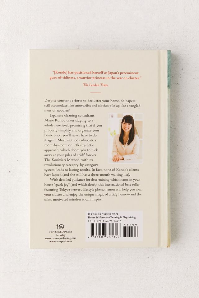 The Life-Changing Magic of Tidying Up: The Japanese Art of Decluttering ...