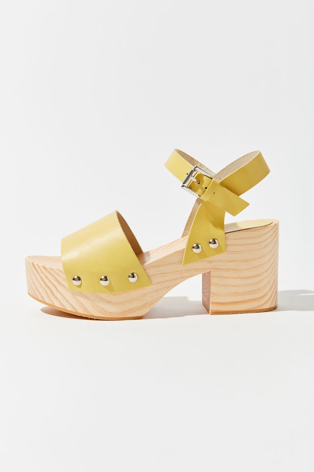 Intentionally Blank Tula Clog Sandal | Urban Outfitters