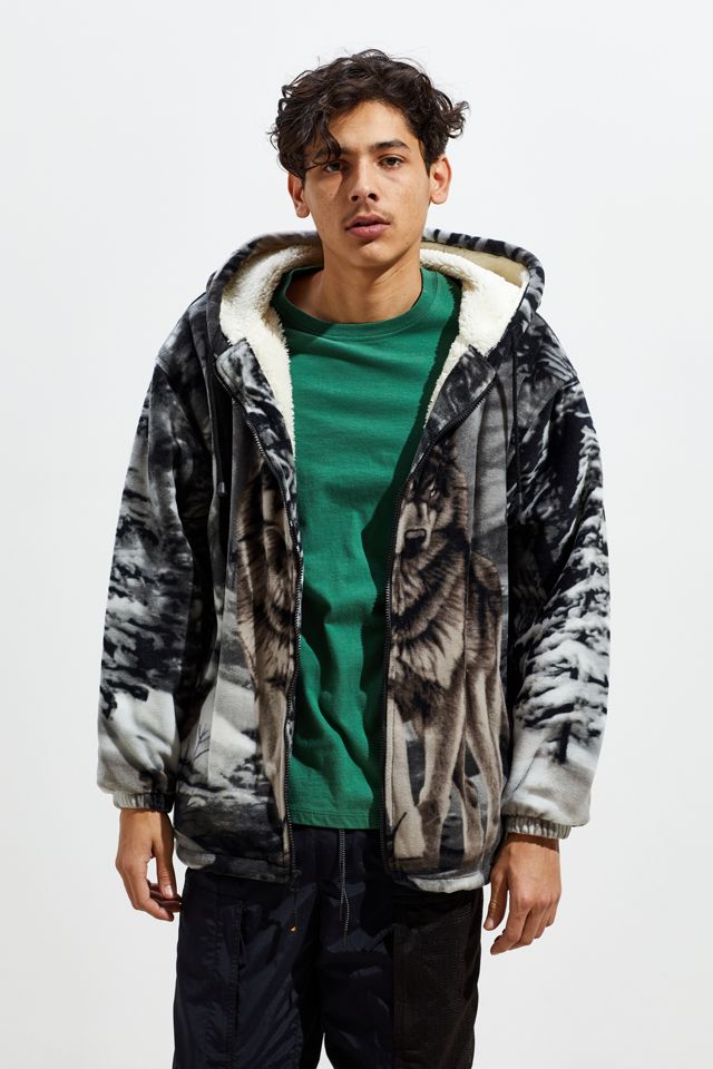 Wolf Print Full-Zip Sherpa Jacket | Urban Outfitters