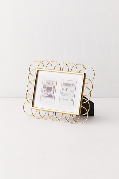 Farrah Metal Loop Picture Frame | Urban Outfitters