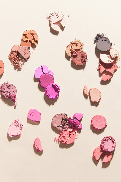 Pinky Rose Cosmetics Pink Paradise Eyeshadow Palette | Urban Outfitters ...