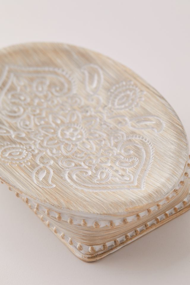 Ayla Soap Dish | Urban Outfitters