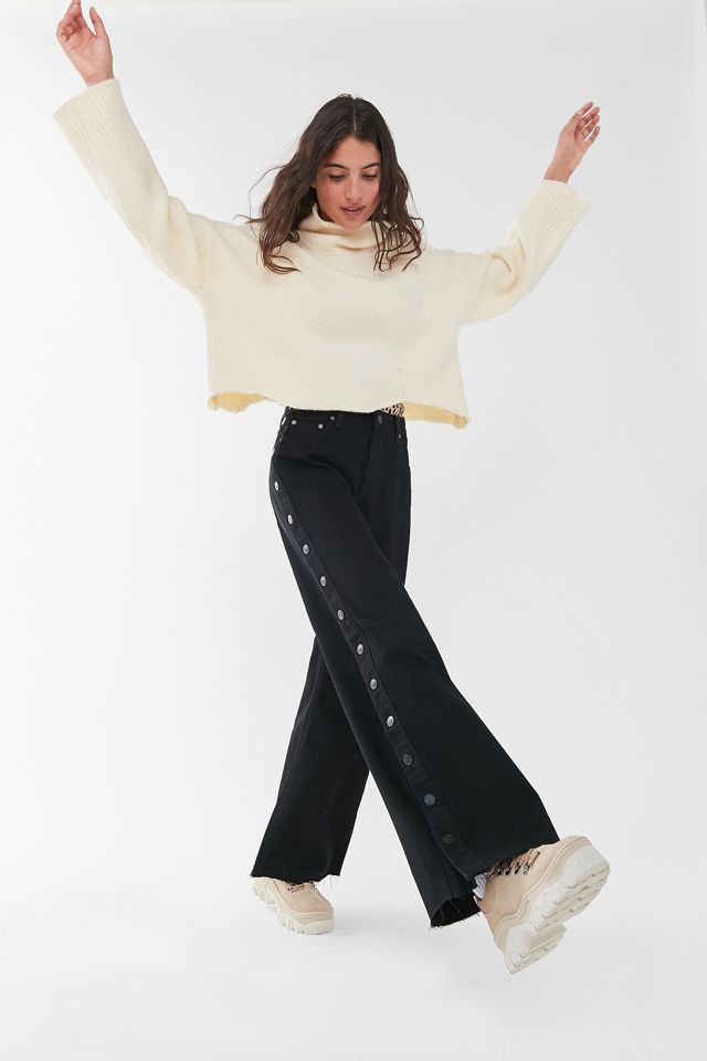 ZGY DENIM Sweeper Snap Button Wide Leg Jean | Urban Outfitters Canada