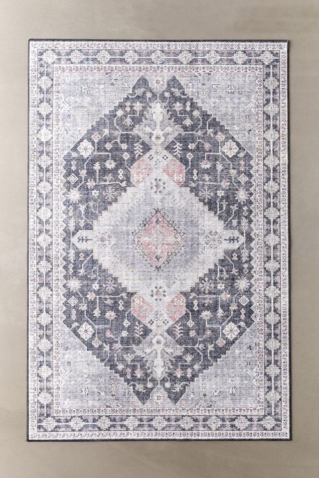Hayes Printed Rug | Urban Outfitters