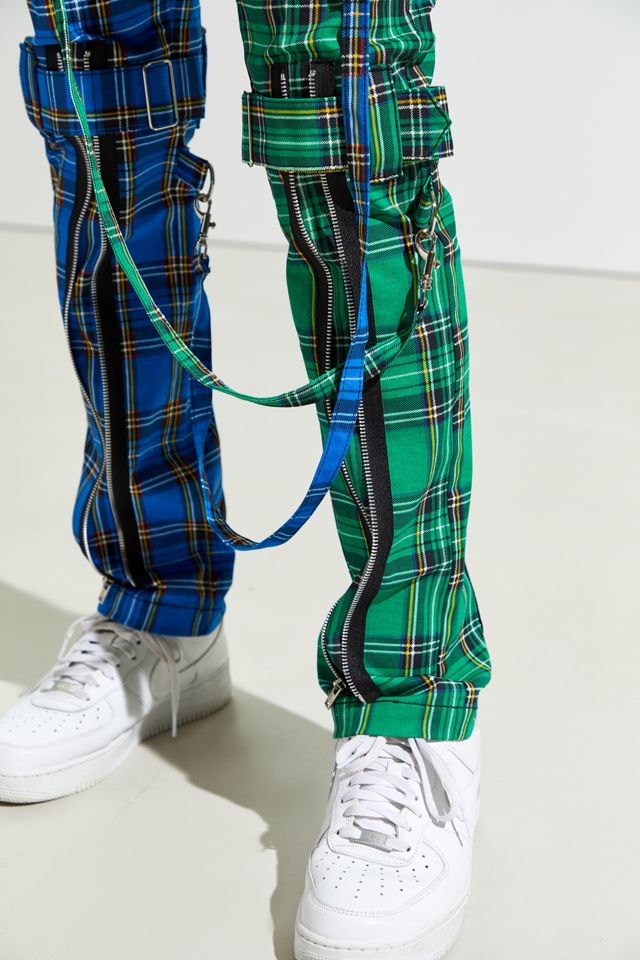 Tripp NYC Split Leg Zip Chain Pant | Urban Outfitters