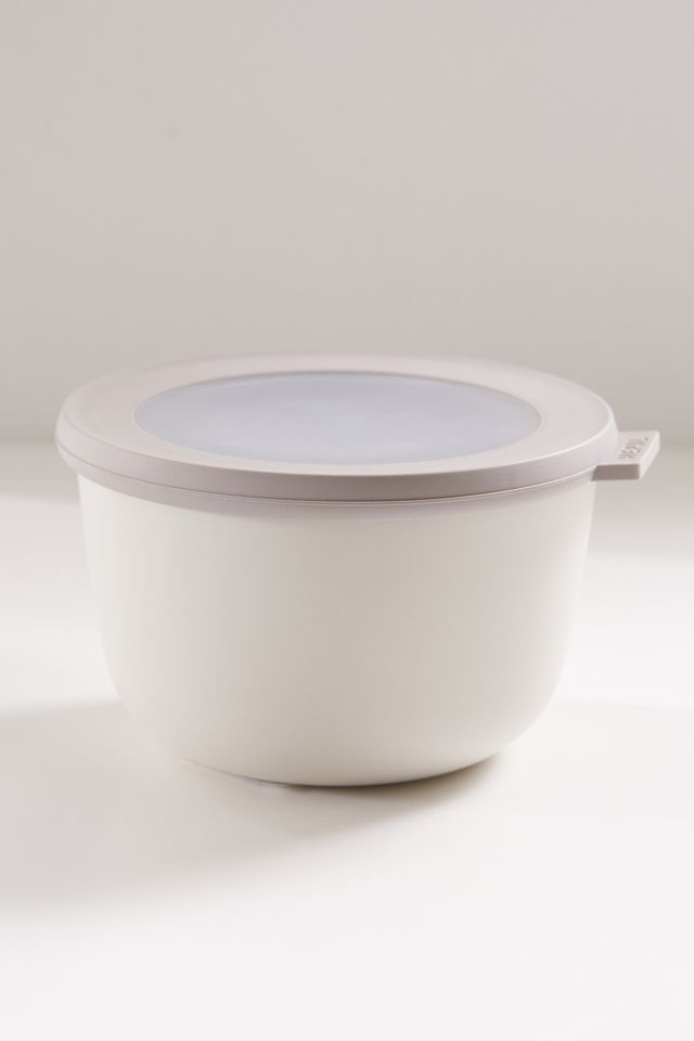 Mepal Cirqula 34 oz Food Storage Container | Urban Outfitters Canada