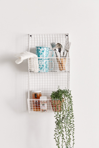 Maddox Kitchen Wall Basket | Urban Outfitters