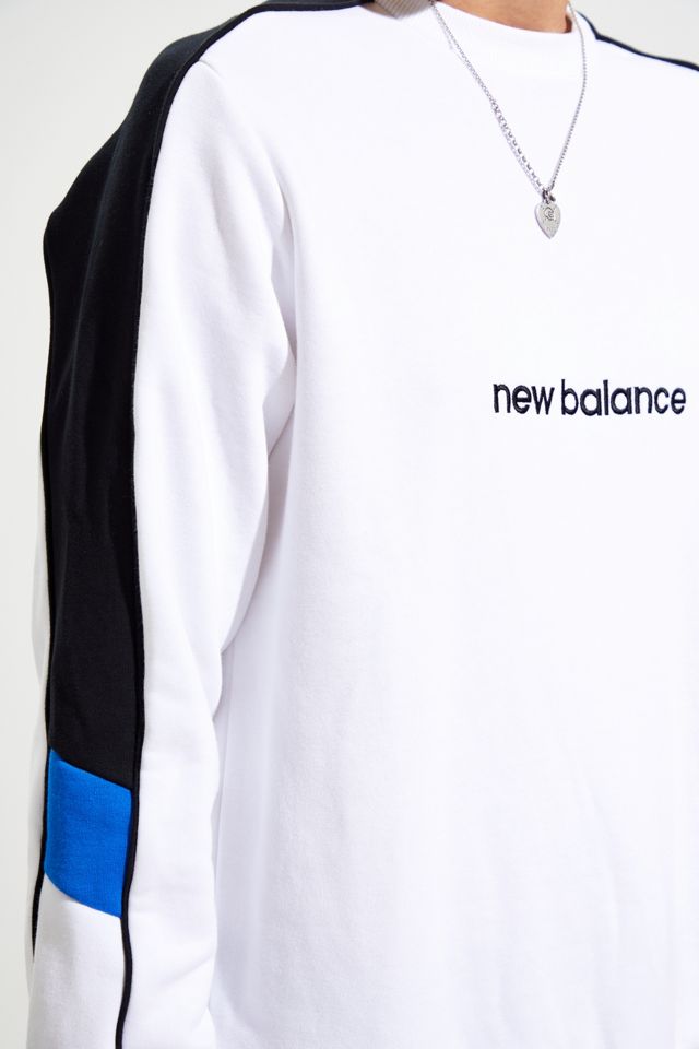 New Balance Athletics Crew Neck Sweatshirt | Urban Outfitters