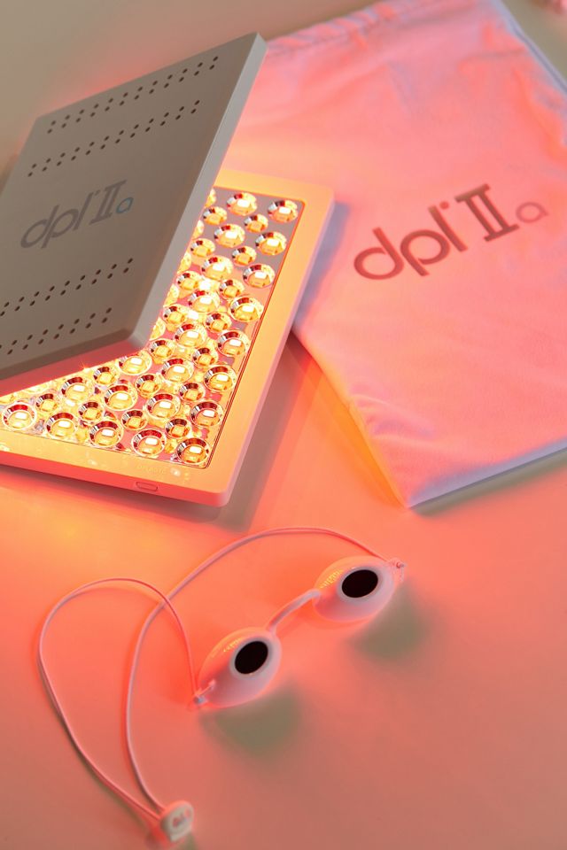 reVive Light Therapy dpl® IIa Professional Anti-Aging Panel | Urban ...