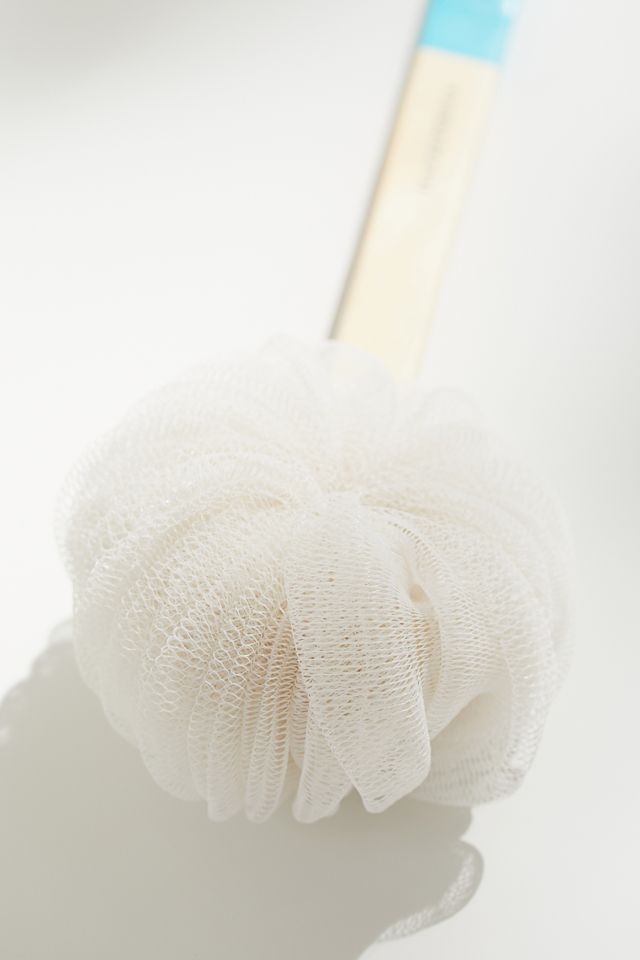 Upper Canada Bathtopia Wooden Bath Scrubbie | Urban Outfitters Canada