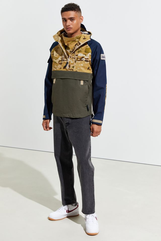 Element X Griffin Fieldstone A Popover Jacket | Urban Outfitters