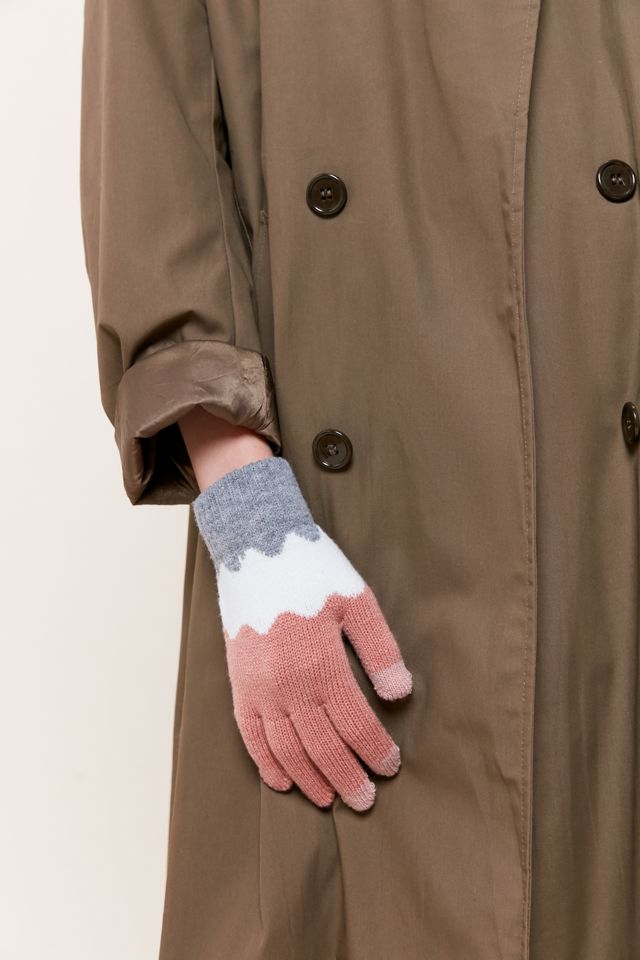 UO Colorblock Tech Glove | Urban Outfitters