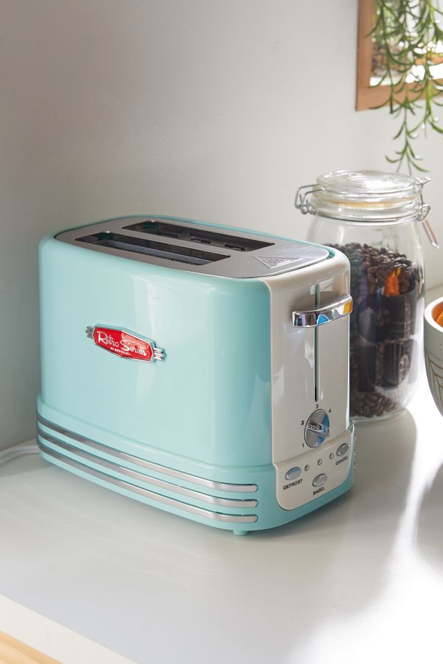 Nostalgia™ Toaster | Urban Outfitters