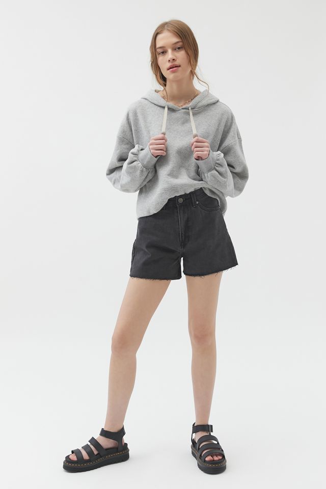 ZGY DENIM Hi Tide High-Waisted Denim Short – Black Denim | Urban Outfitters