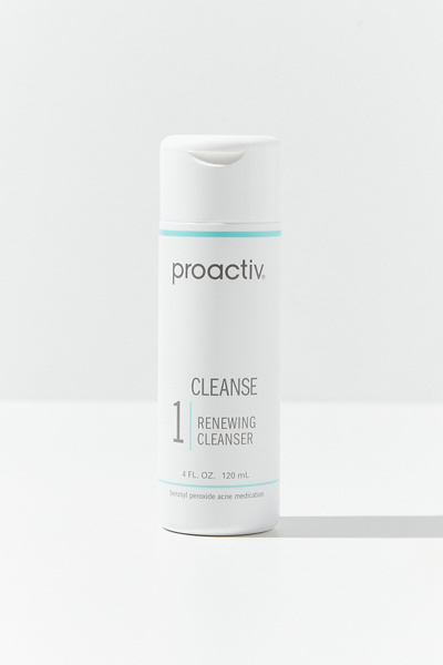 Proactiv Renewing Cleanser | Urban Outfitters