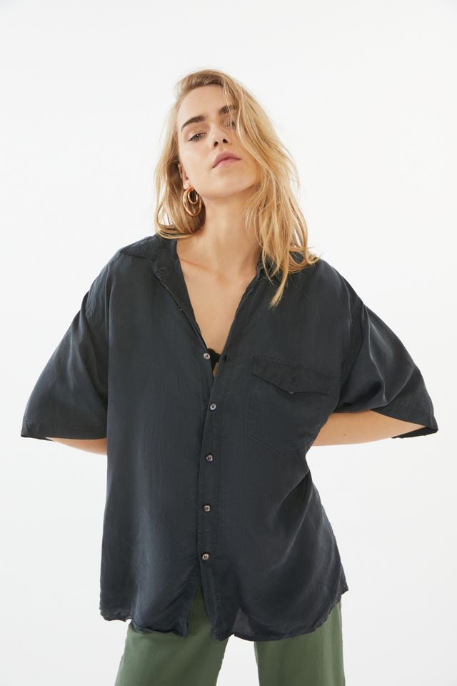 Urban Renewal Vintage Short Sleeve Silk Top | Urban Outfitters