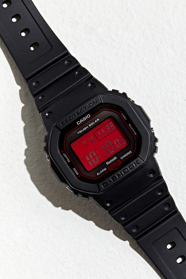 G-Shock Digital Resin Solar Watch | Urban Outfitters