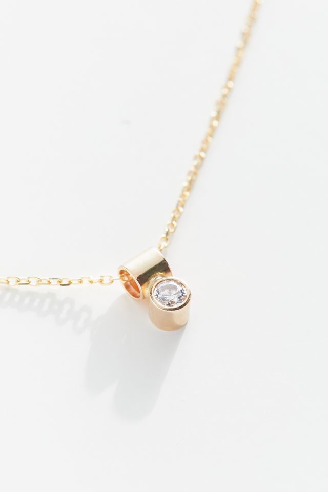 Oxbow Designs Harpie Solitaire Diamond Necklace | Urban Outfitters Canada