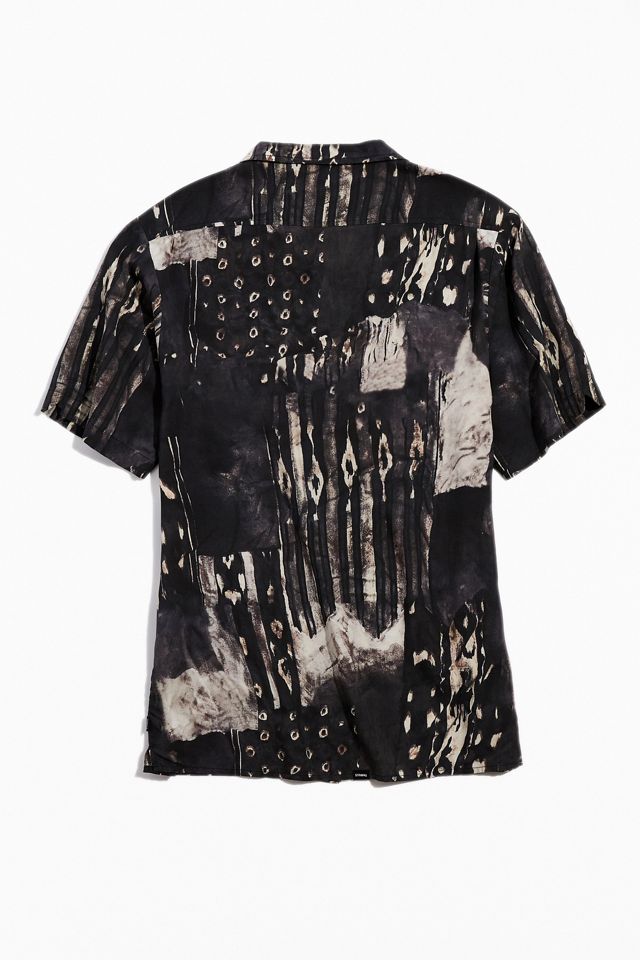 THRILLS Smear Short Sleeve Button-Down Shirt | Urban Outfitters Canada