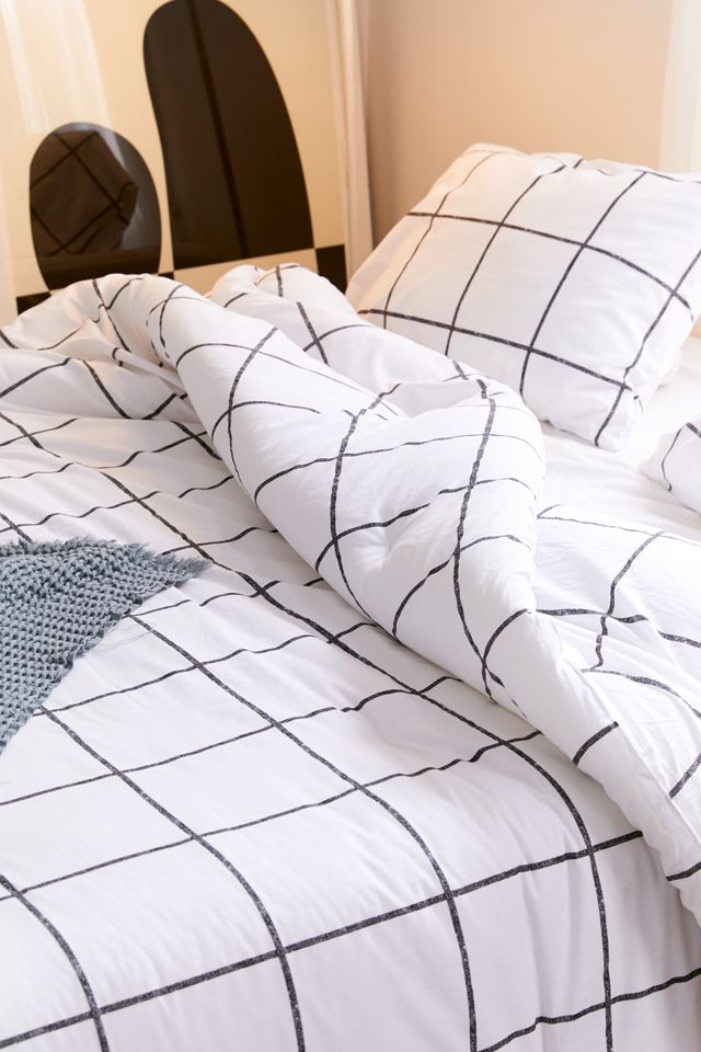 Distressed Grid Comforter Set | Urban Outfitters