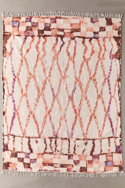 Beckett Printed Chenille Rug | Urban Outfitters