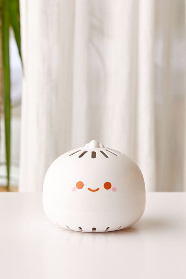 Smoko Lil B Dumpling Mini Air Purifier | Urban Outfitters