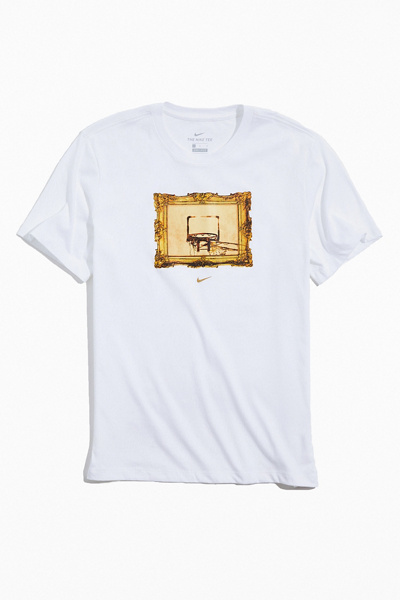 Nike Dri-FIT Core Tee | Urban Outfitters