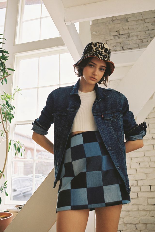 Denimcratic Vintage Levi’s Laser Engraved Denim Trucker Jacket | Urban ...