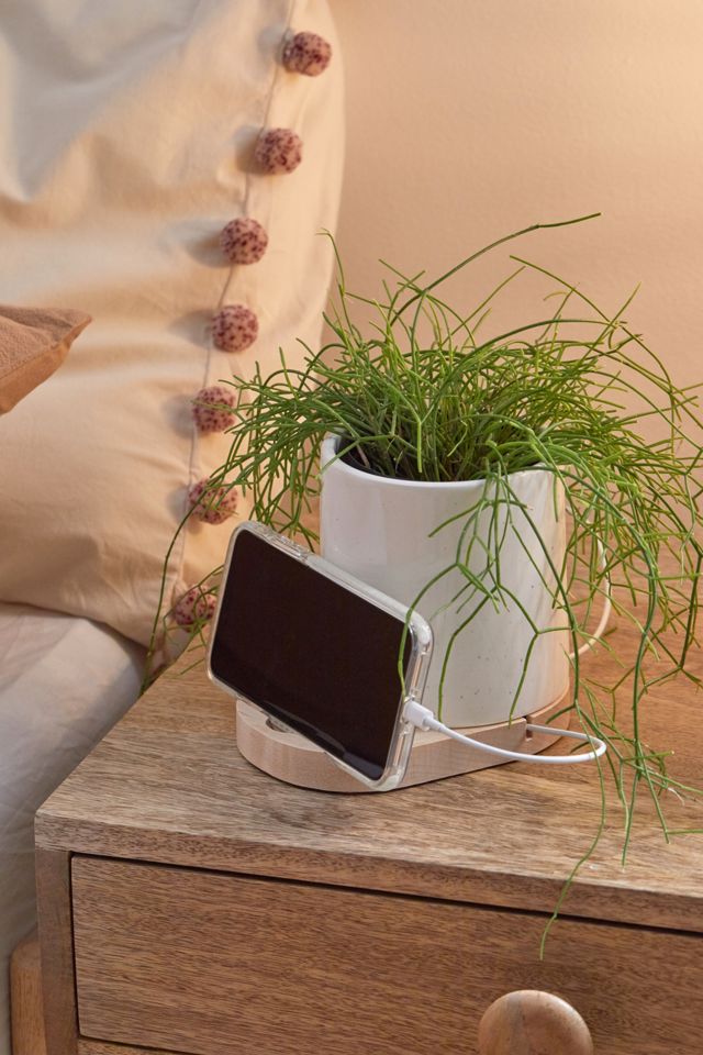 Stak Ceramics Foster Phone Dock And Planter | Urban Outfitters