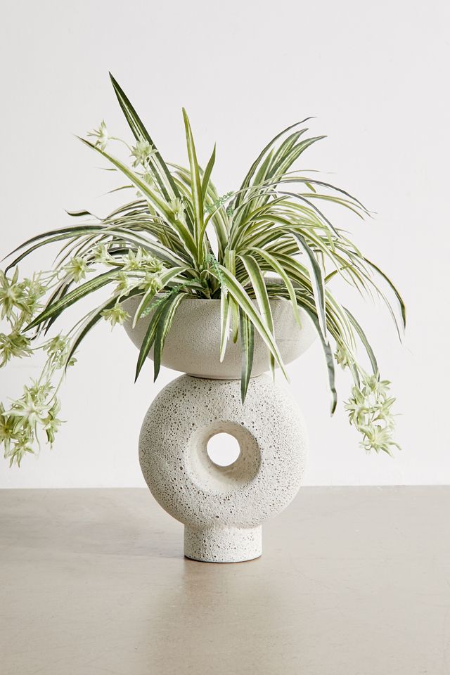 Zelda Planter | Urban Outfitters Canada