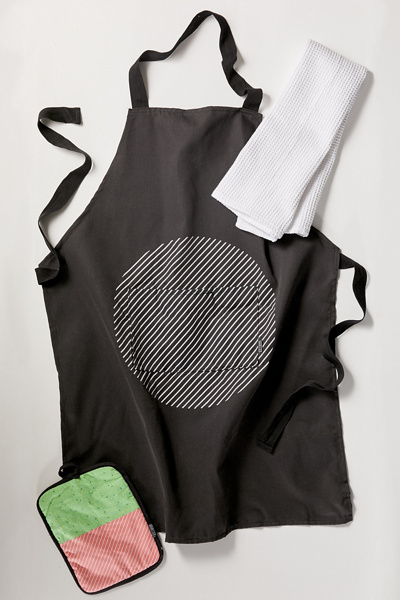 Maki Kitchen Textile Set | Urban Outfitters Canada