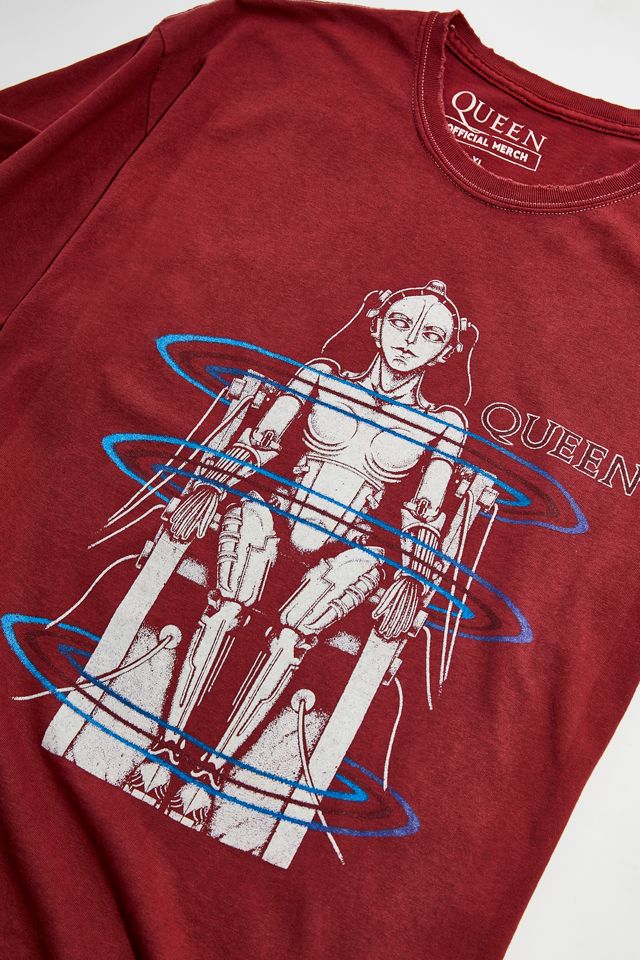 Queen Robotic Retro Tee | Urban Outfitters