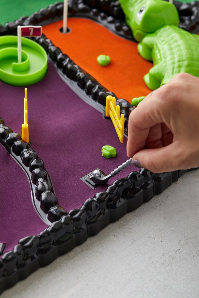 Electronic Arcade Mini Tabletop Mini Golf | Urban Outfitters