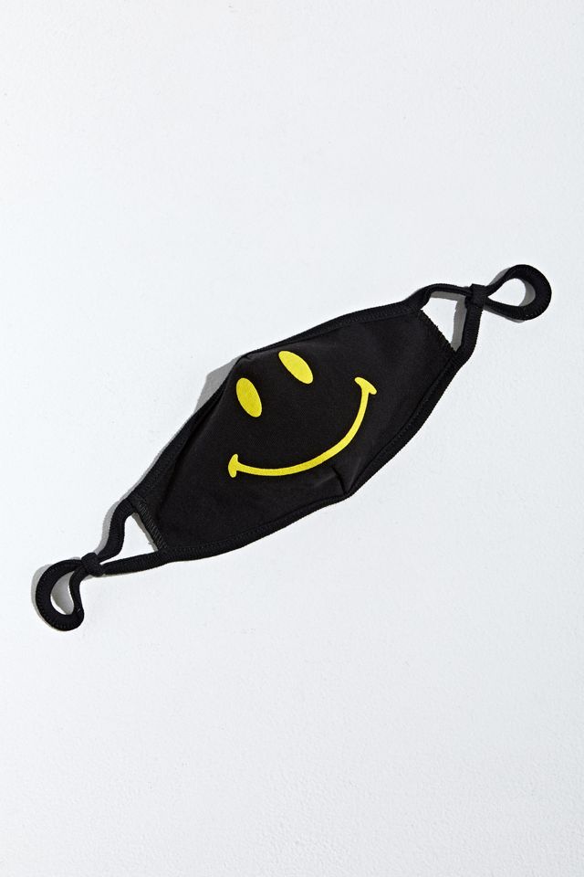 Chinatown Market X Smiley UO Exclusive Reusable Face Mask | Urban ...