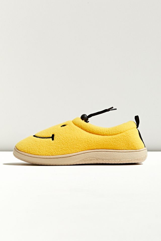 UO Be Happy Hardsole Slipper | Urban Outfitters