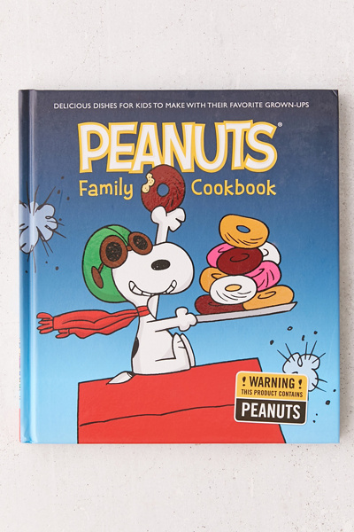 The Peanuts Family Cookbook: Delicious Dishes for Kids to Make with ...