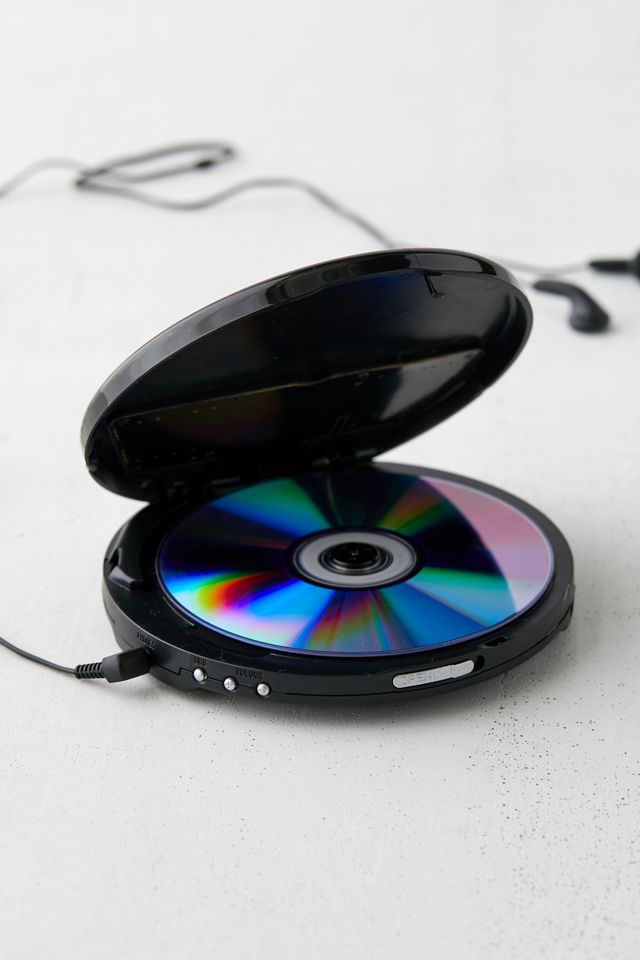 Studebaker Retro Portable CD Player | Urban Outfitters