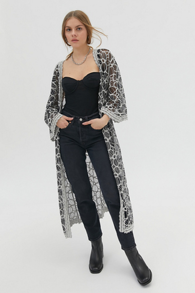 UO Lace Robe | Urban Outfitters