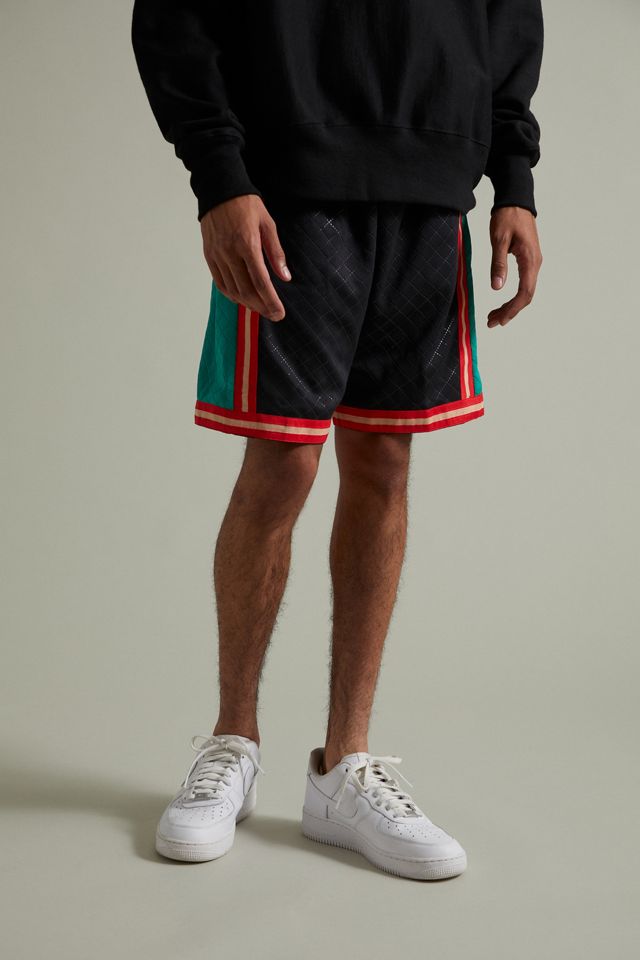Mitchell & Ness Blocked Basketball Short | Urban Outfitters Canada