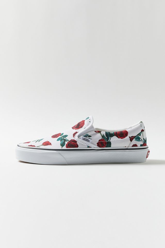 Vans Red Roses Slip-On Sneaker | Urban Outfitters