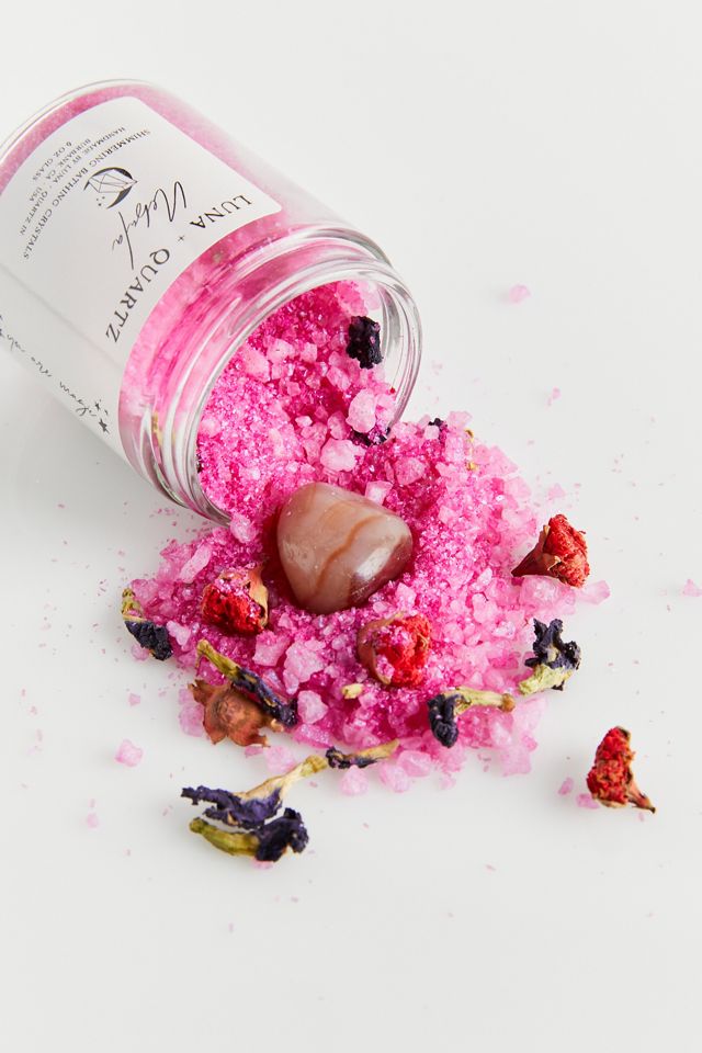 Luna + Quartz Nebula Shimmering Bathing Crystals | Urban Outfitters
