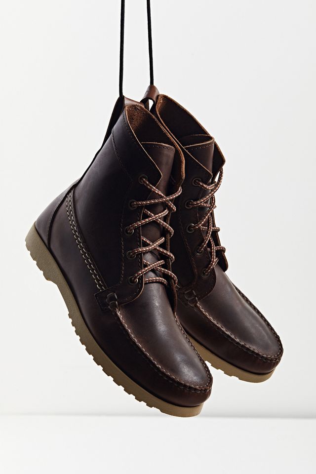 Quoddy Rugged Lug Boot | Urban Outfitters