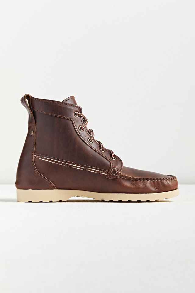 Quoddy Rugged Lug Boot | Urban Outfitters