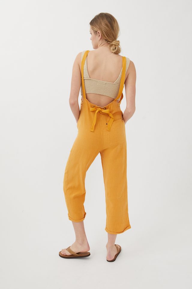 UO Mikey Linen Backless Overall | Urban Outfitters