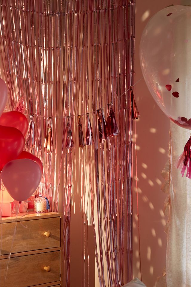 Ginger Ray Valentine’s Day Fringe Party Backdrop | Urban Outfitters
