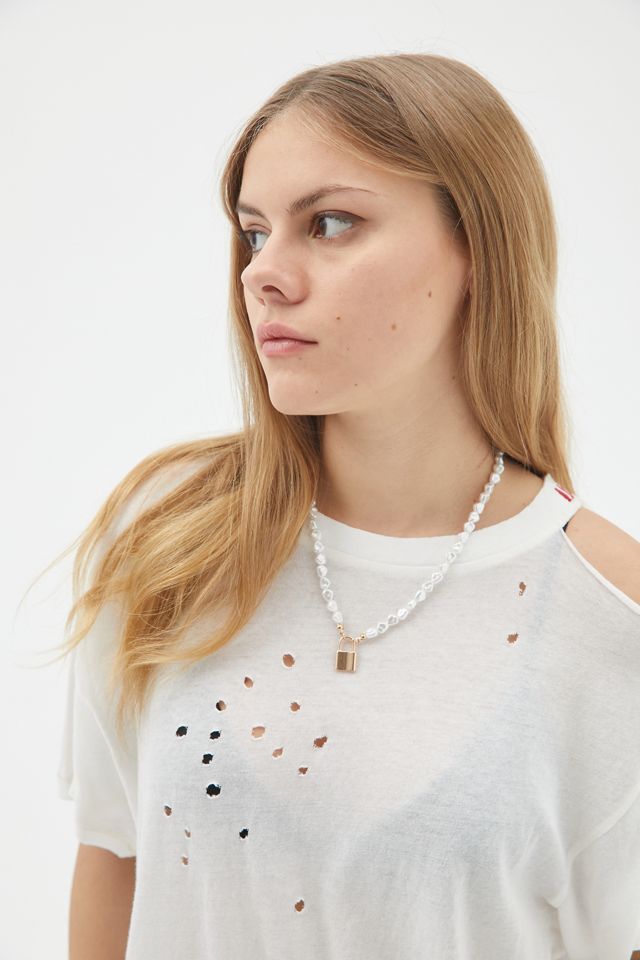 Alix Lock Pendant Necklace | Urban Outfitters