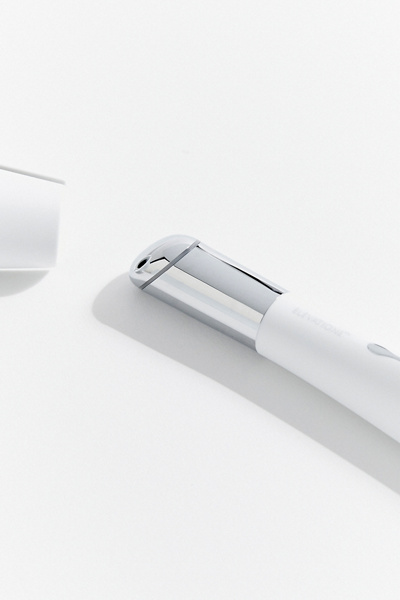 ÉLÉVATIONE Sculptura Total Eye Contour Device | Urban Outfitters