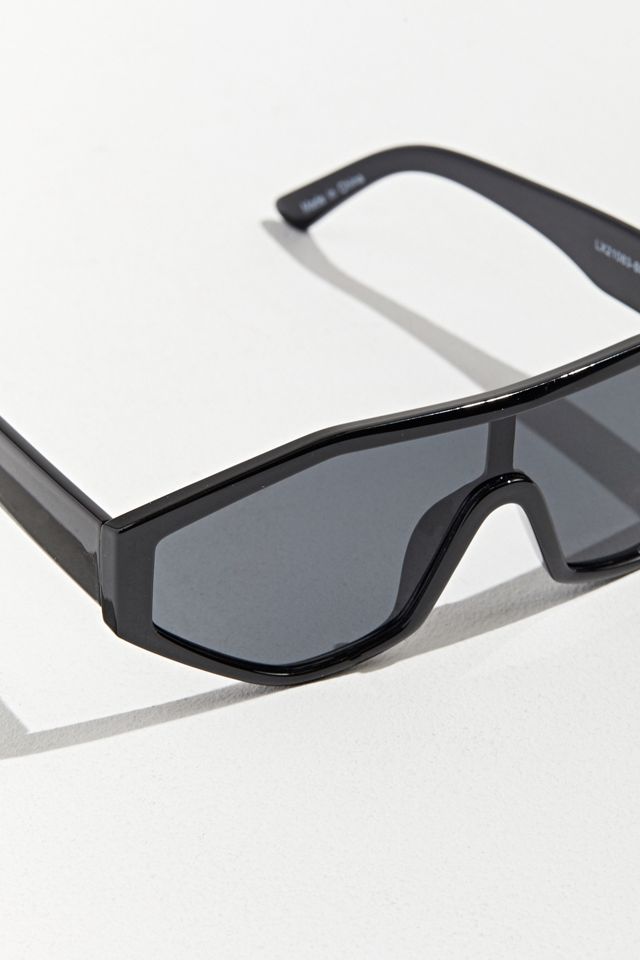 Rory Shield Sunglasses | Urban Outfitters